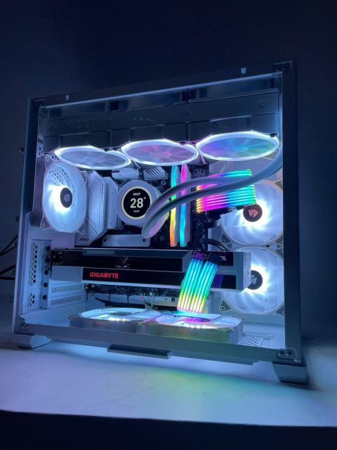 The Best Custom PC Builder | Unbeaten Pricing | Custom Lux PCs